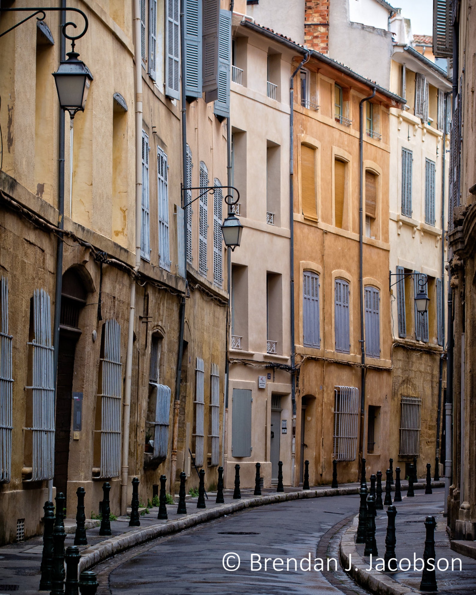 Provence Photography, Provence, Aix-en-provence, Alley, Street Light ...