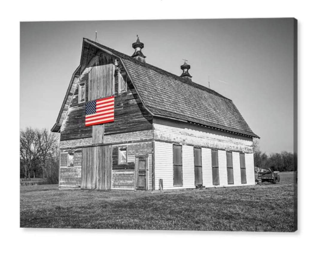 Vintage American Flag, Old Barn, Red White Blue, Rustic, Farmhouse ...
