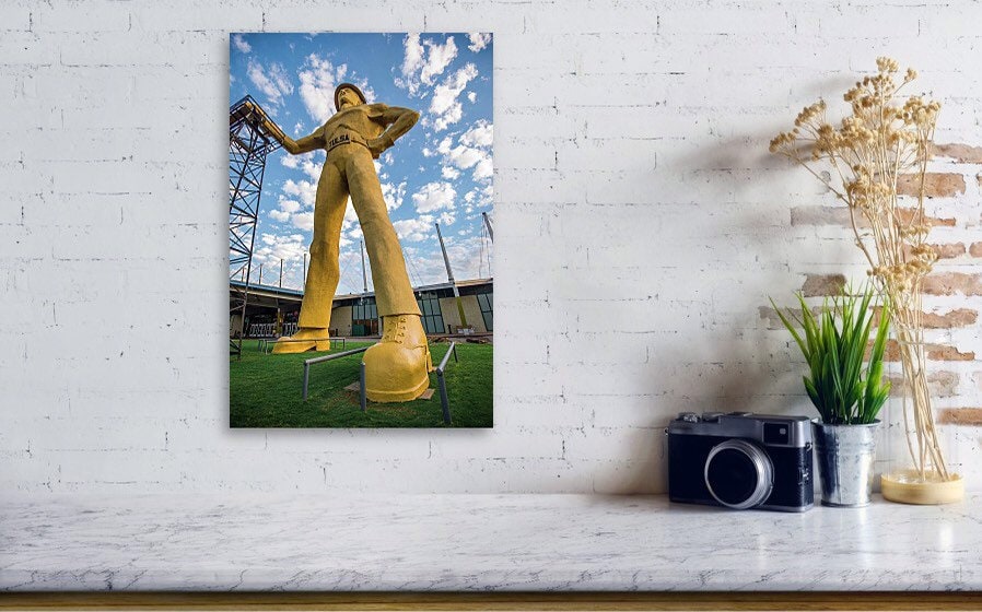 Tulsa Golden Driller Print Tulsa Wall Art Oklahoma Driller | Etsy