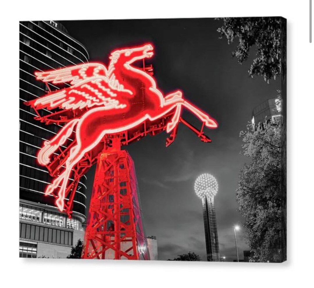 Dallas Flying Red Pegasus, Reunion Tower, Dusk, Selective Color Decor ...