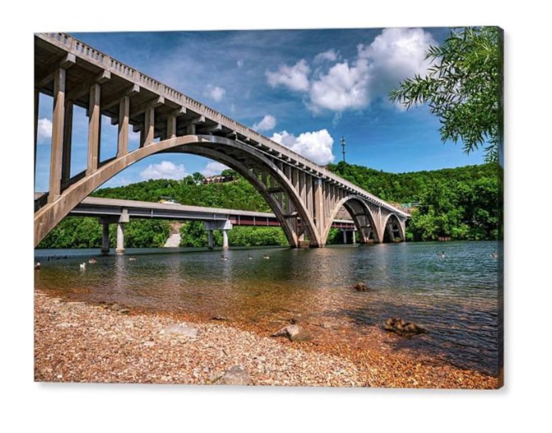 Lake Taneycomo Bridge, Downtown Branson, Missouri Architecture, Table ...