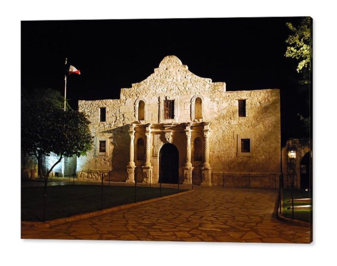 The Alamo at Night Print: San Antonio Texas Mission Wall Art - Etsy