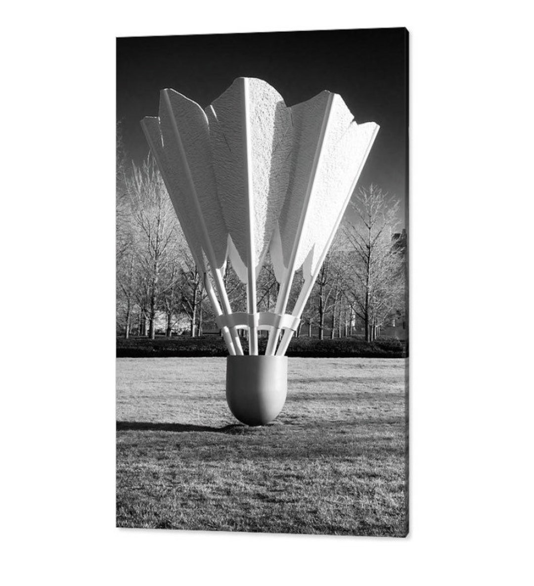 Kansas City Shuttlecock, Black and White, Nelson Atkins Museum, KC ...