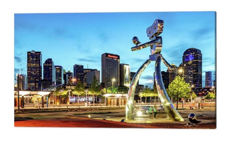 Dallas Skyline Panoramic Walking Tall Statue Dallas - Etsy