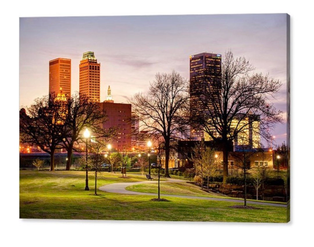 Tulsa Oklahoma Skyline Print: Veterans Park Cityscape Wall Art - Etsy