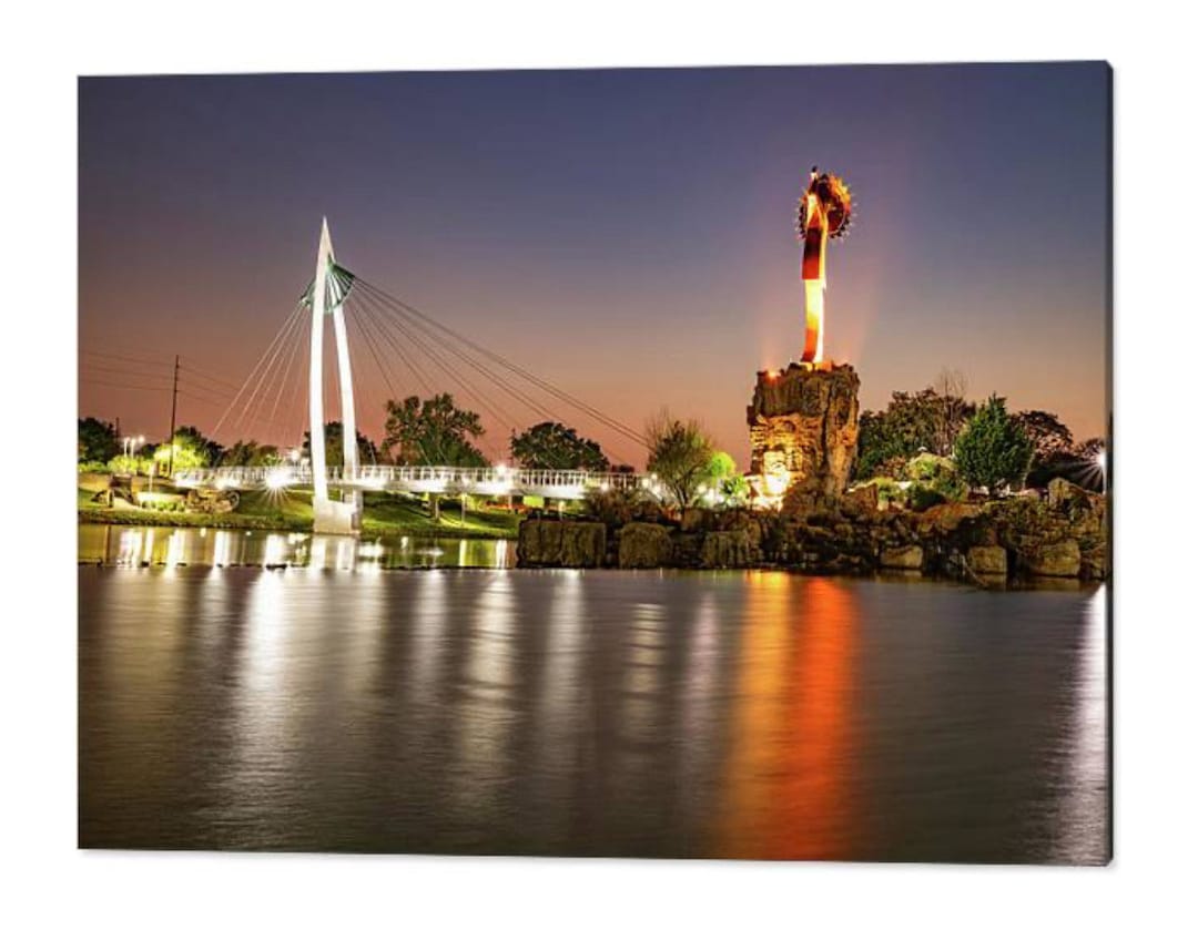 Keeper of the Plains, Wichita Kansas, Bow and Arrow Bridge, Iconic ...