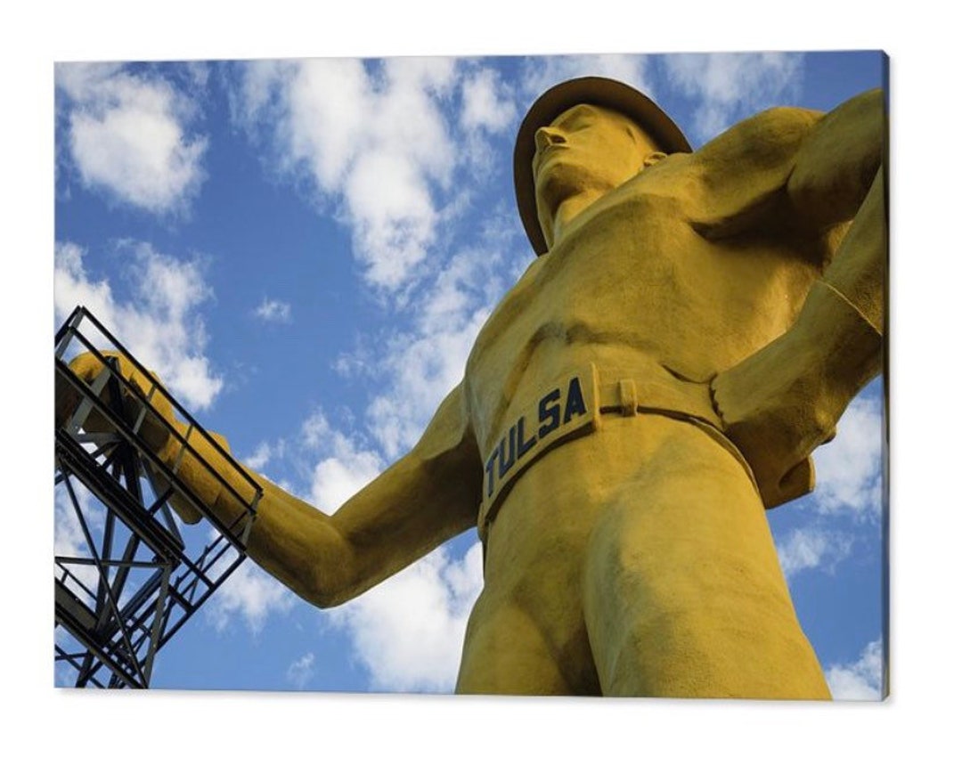 Tulsa Golden Driller Art Print: Oklahoma Landmark, Cityscape Decor - Etsy