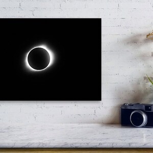 Total Solar Eclipse Print, 2017 Solar Eclipse, Monochrome Wall Art ...