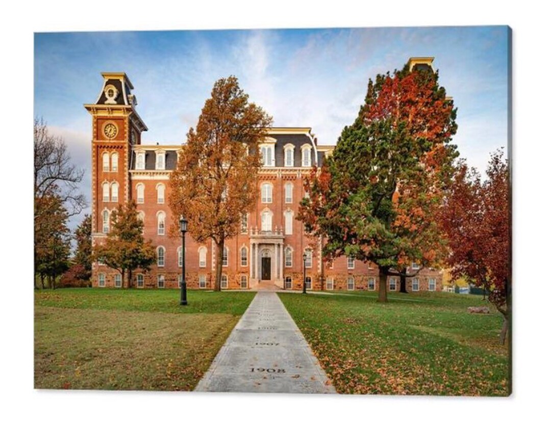Arkansas Landmarks, Old Main, Senior Walk, Fayetteville Arkansas ...
