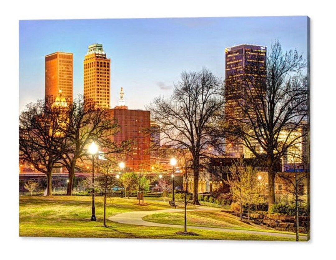Tulsa Skyline Art Print: Downtown Cityscape, Veterans Park - Etsy