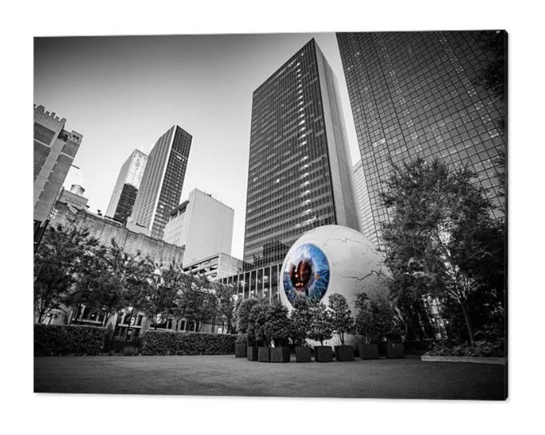 Dallas Texas 'the Eye' Sculpture Print: Selective Color Architectural ...