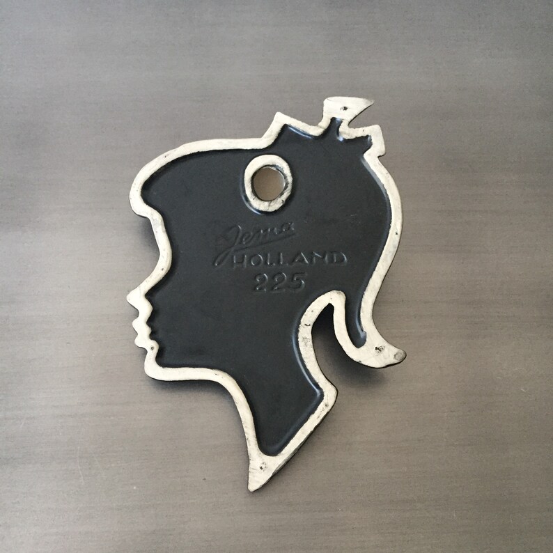 Mid Century Jema Holland Girl Wall Plaque // Black Collection // Girls ...