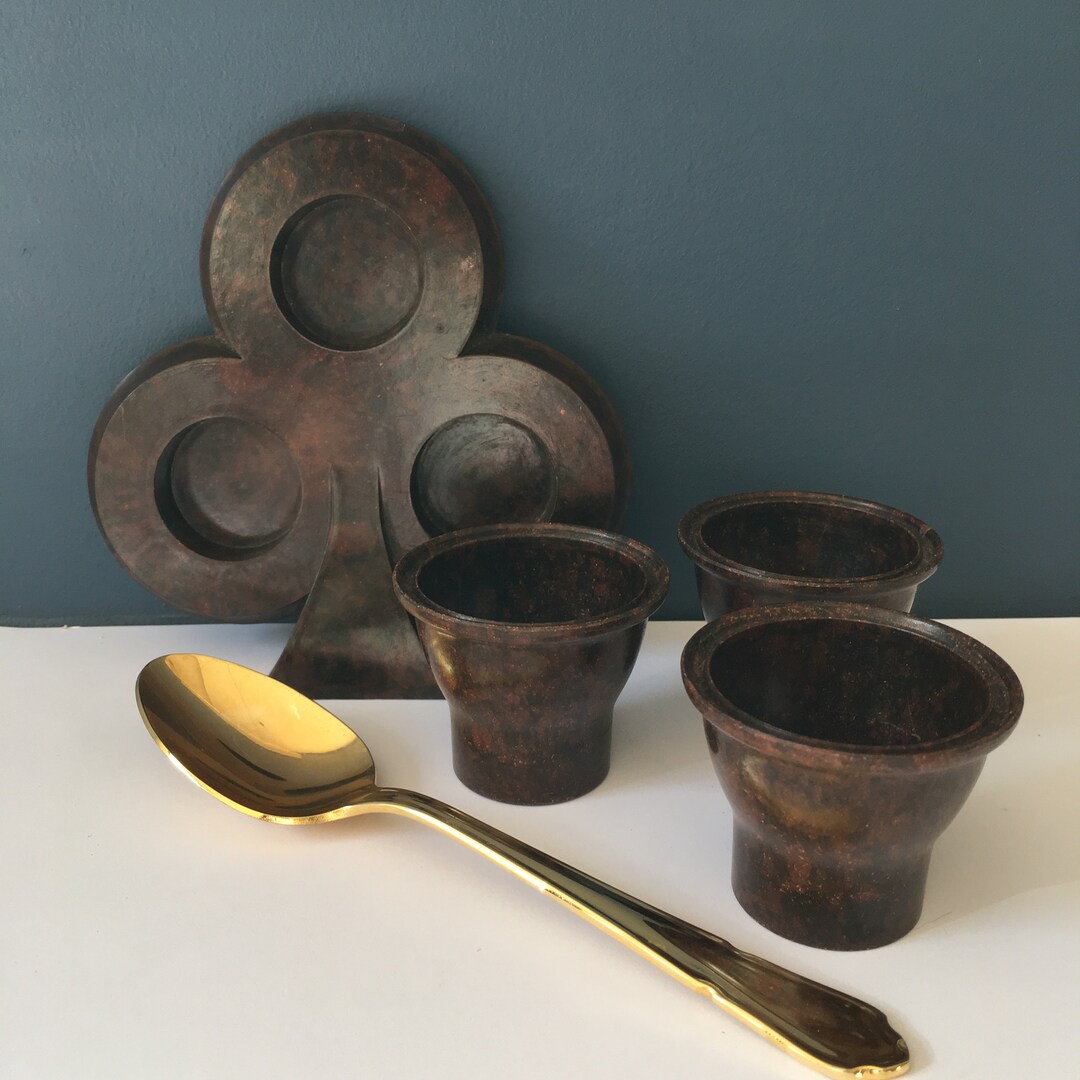 1930s Bakelite Egg Cups and Stand Vintage Clover Leaf Eggcup - Etsy