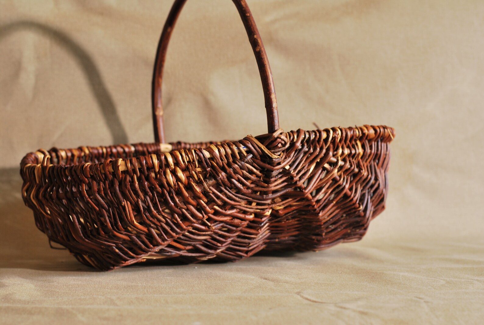 1900 WOVEN Wicker Farm Basket,picnic Basket,rustic Market Basket - Etsy