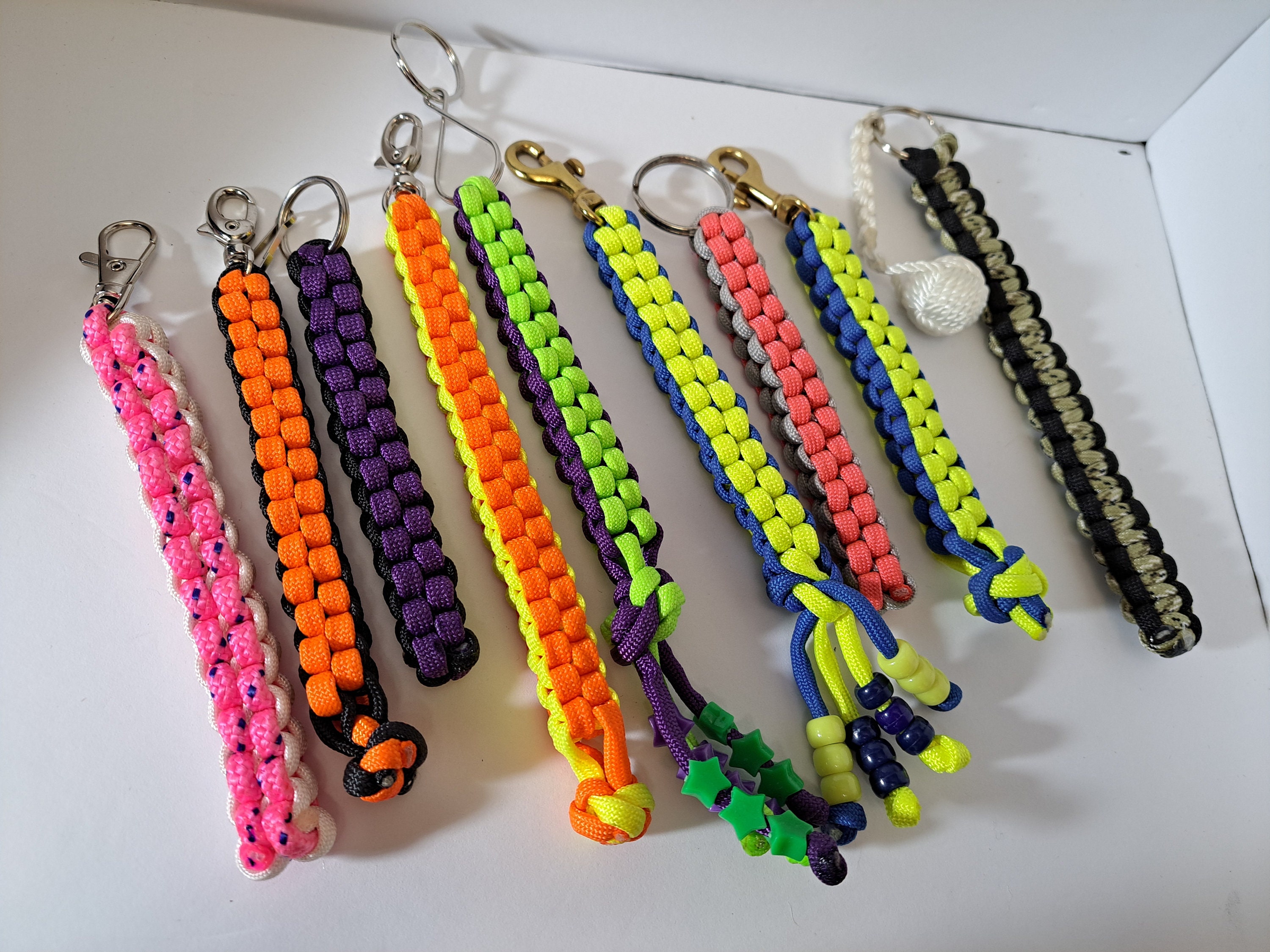Handmade Survival Paracord Square Knot Keychain - Etsy