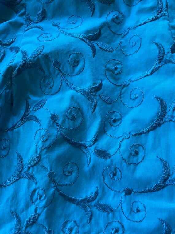 1950s Aqua Blue Embroidered Floral Print Fit and Flar… - Gem