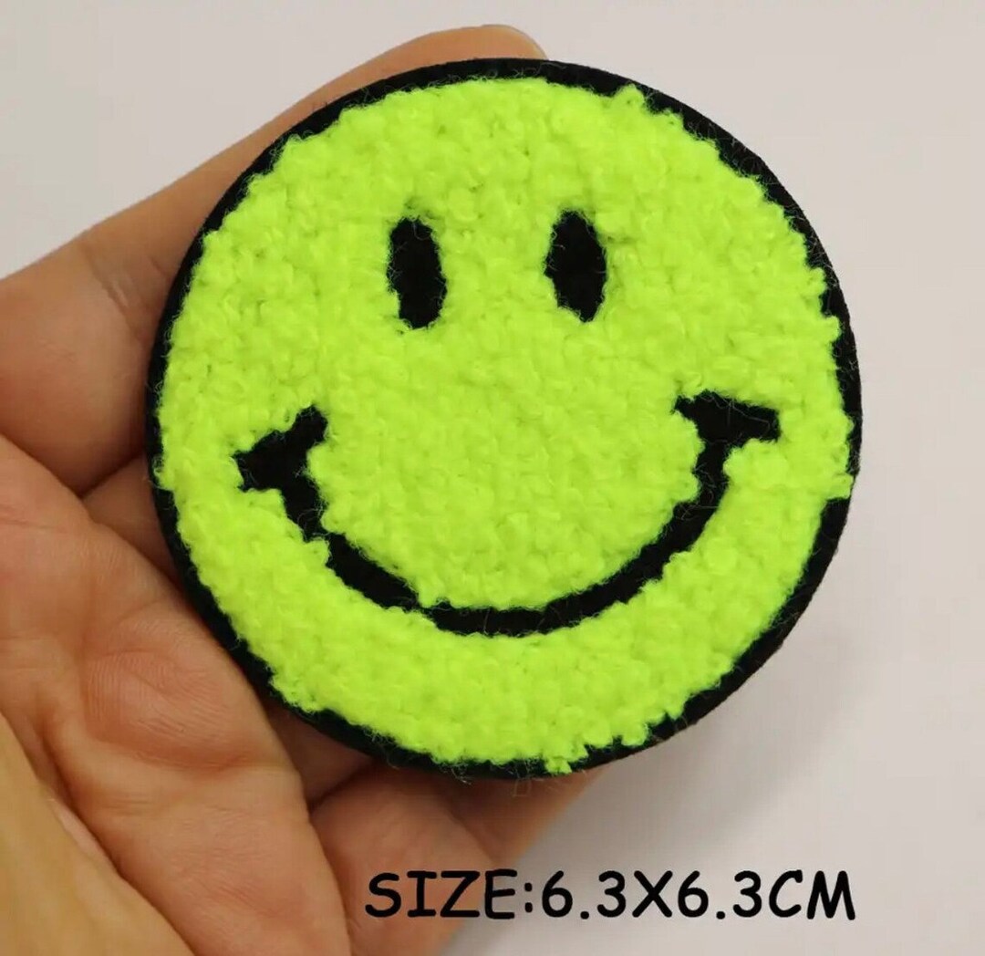 Smiley face patch Chenille Smiley face patch Iron on - Etsy México
