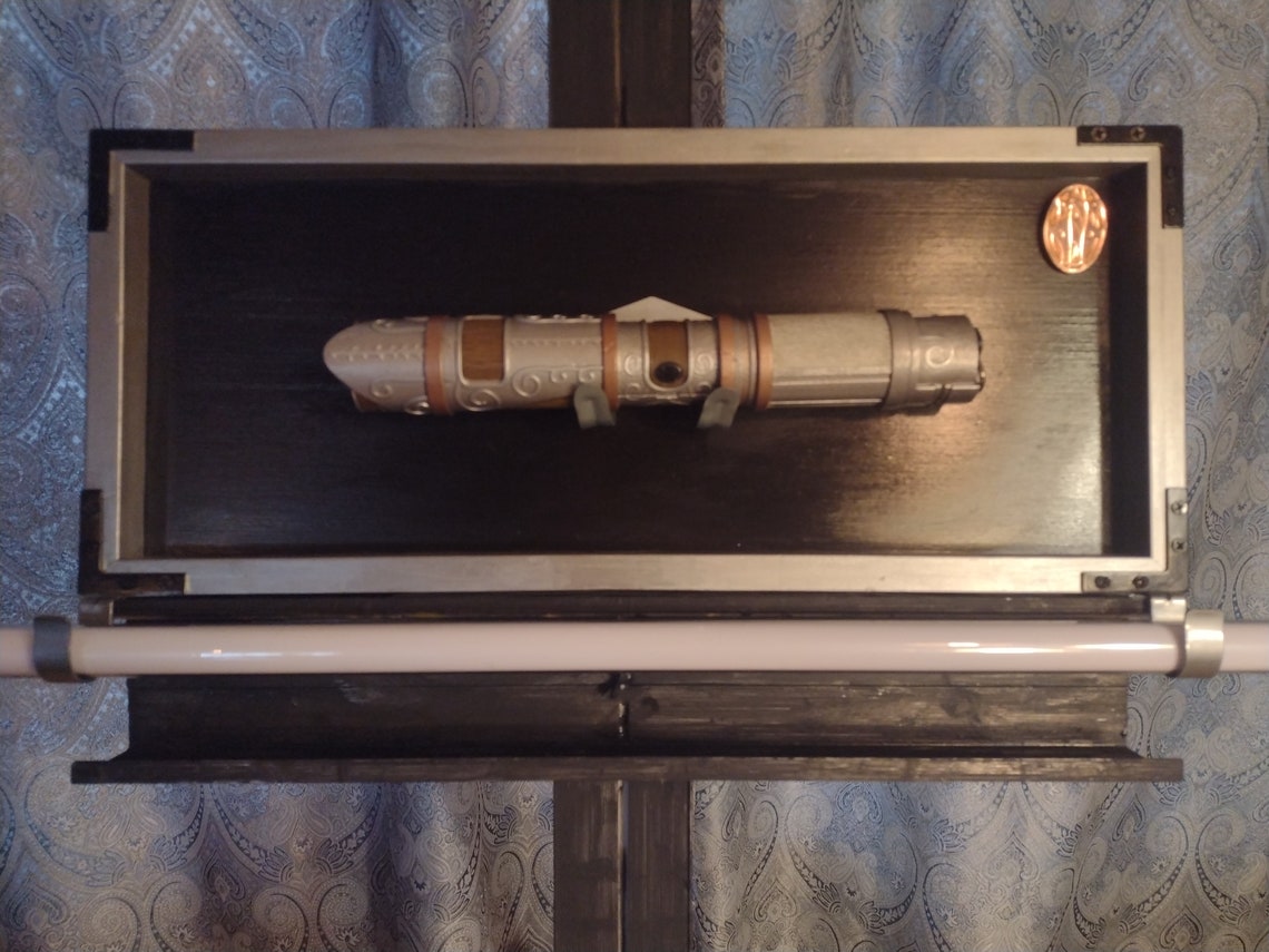 Saber Display - Etsy