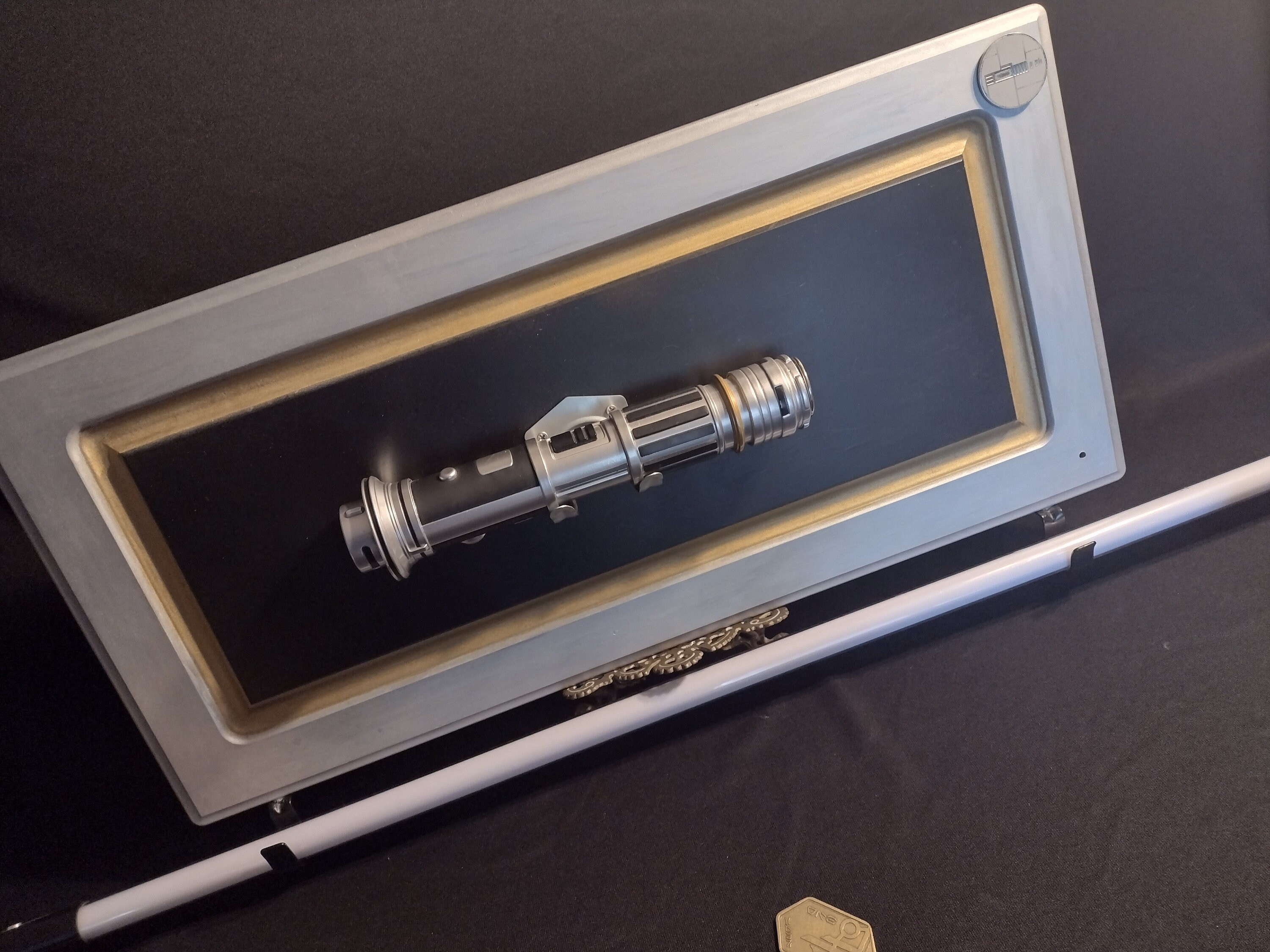 Saber Display - Etsy