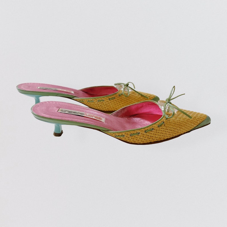 UNGARO FUCHSIA Pointed Mules With Small Heel in Leather and Raffia With ...