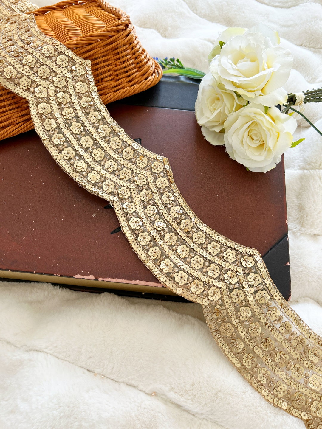 Antique Gold Scallop Indian Zari Sequin Work Craft Sari Dupatta Kinari ...