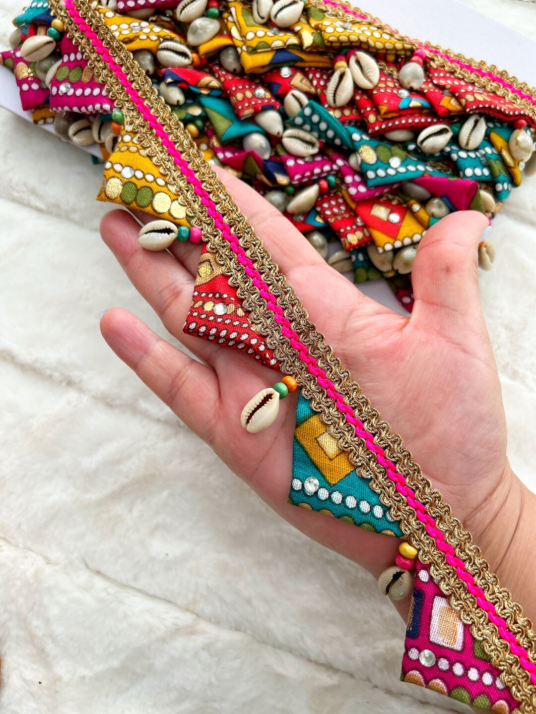 9.5 Yards / 3 Yards Multicolour Bunting Triangle Stone Cowrie Shell ...