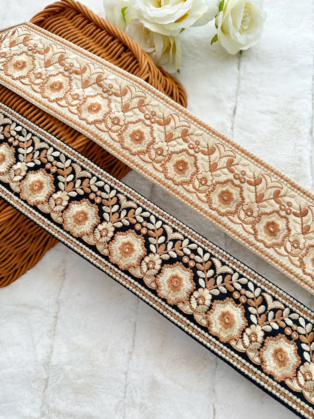 1 Yard Black/cream Floral Embroidered Trim Indian Sari Crafting Fabric ...