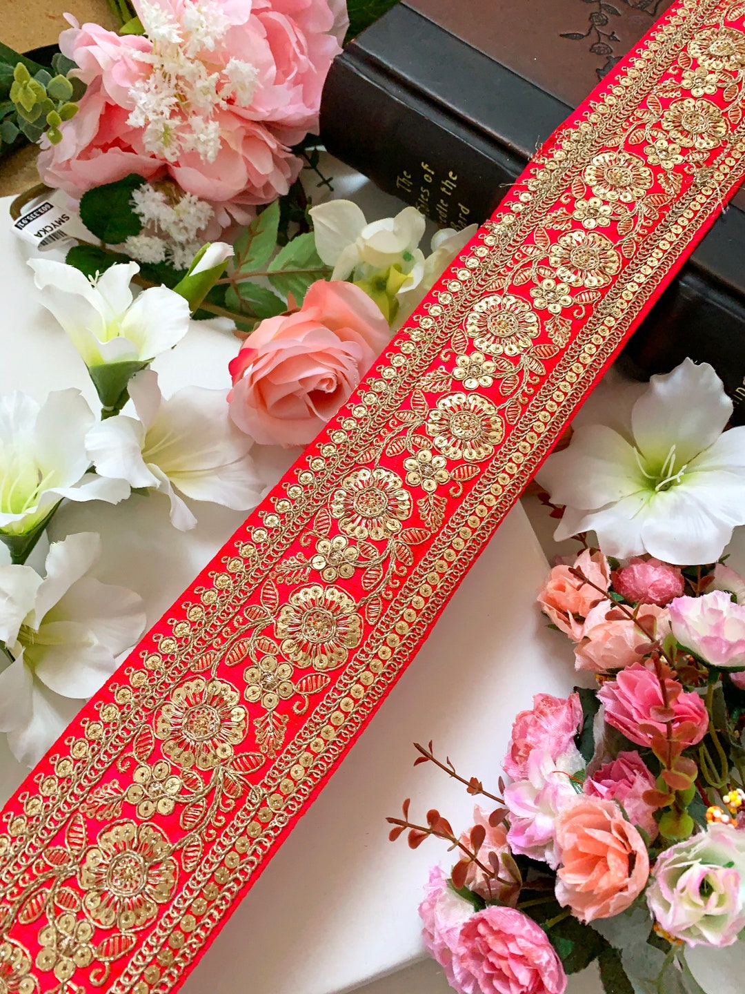 Elegant Gajri Pink Bridal Golden Zari Sequin Work Dupatta Sari Border ...