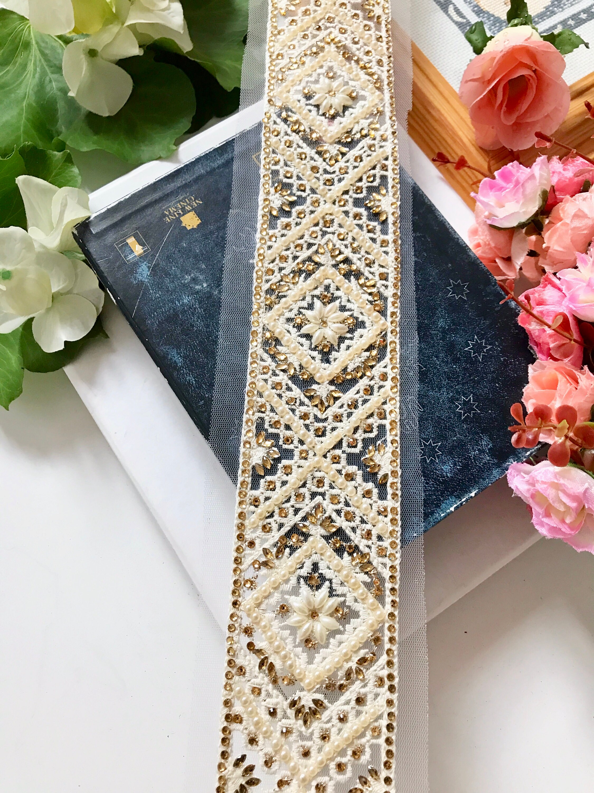 White Pearl Gold Zari Stone Indian Sari Border Bridal Veil | Etsy