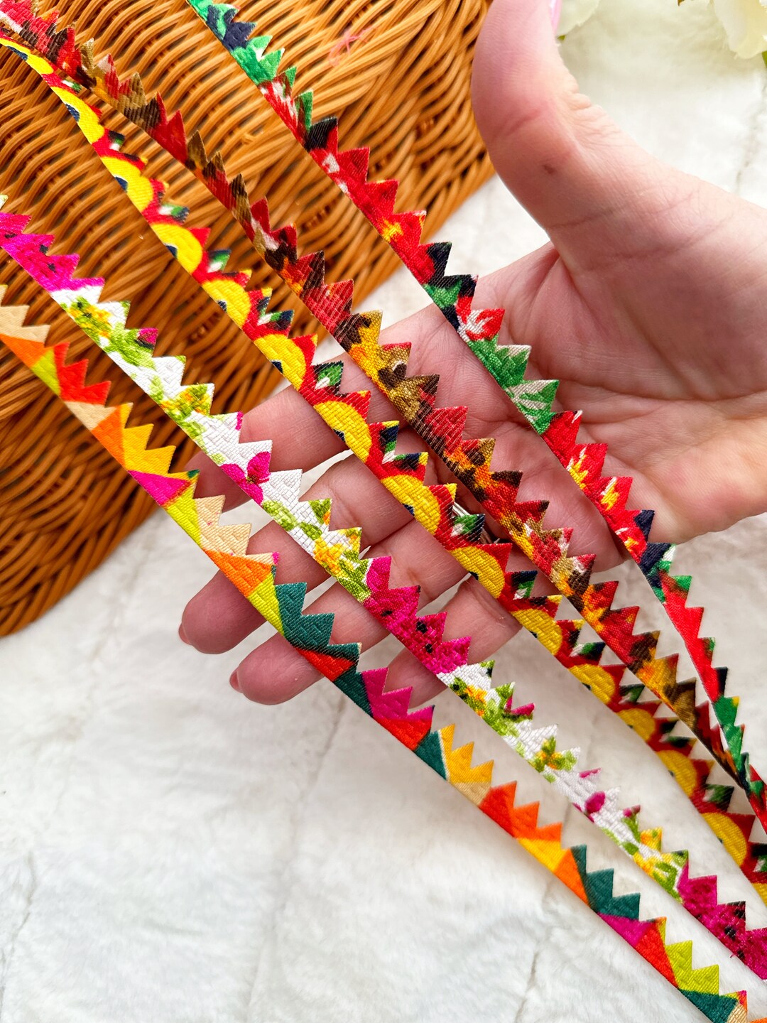 10 Yards Indian Multicolour Triangle Bunting Trim: Sewing, Crafting ...