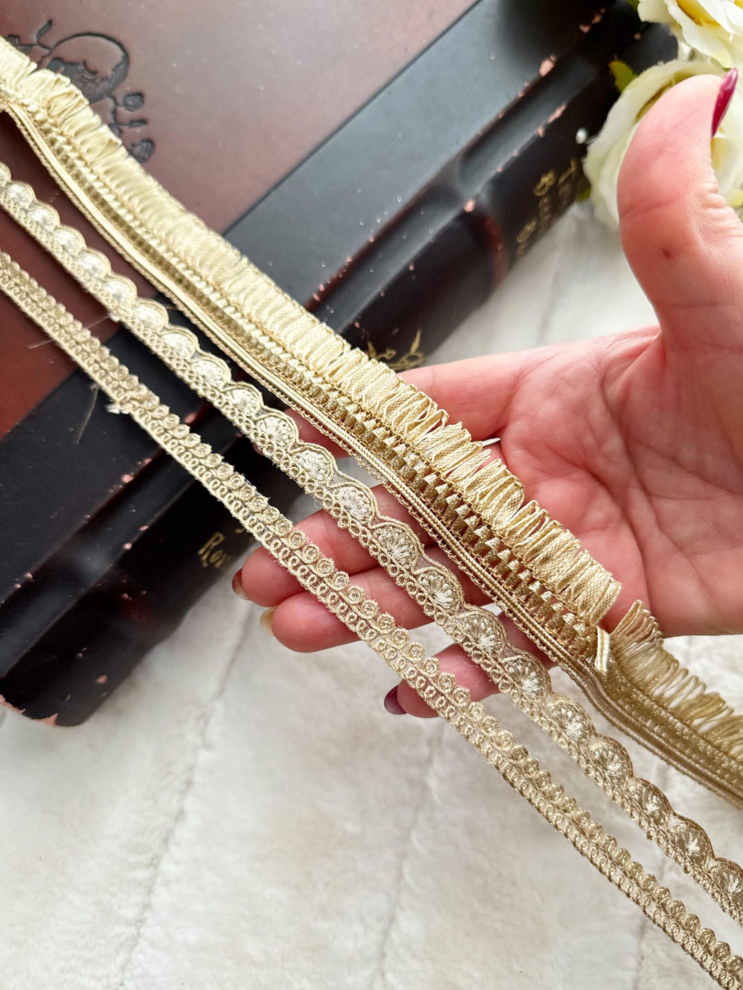 9 Yard Shampion Gold Shimmer Zari Loop Handmade Metallic Woven ...