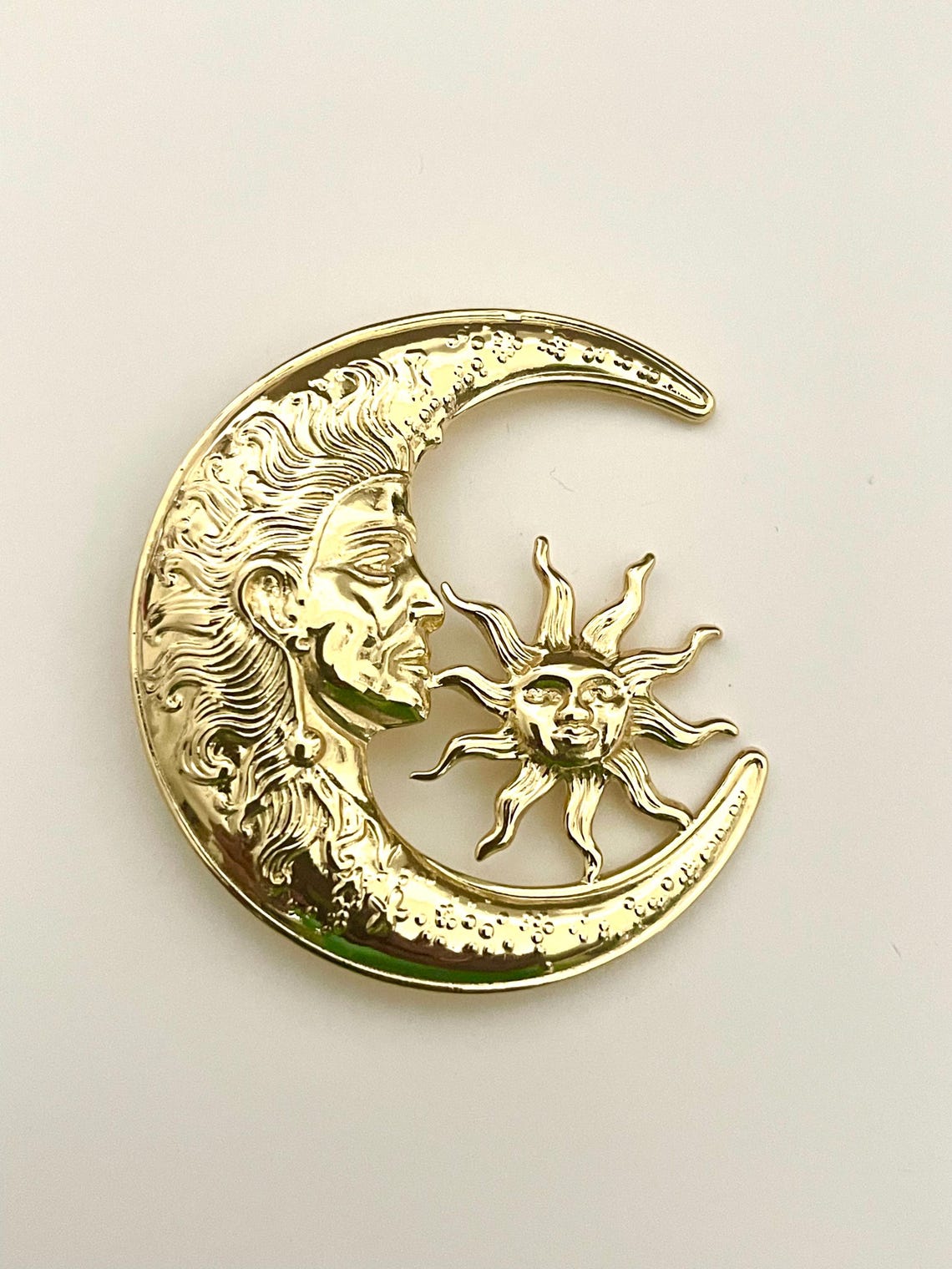 Vintage Style Gold Metal Sun and Moon Brooch Pin Jewelry WQ54 - Etsy
