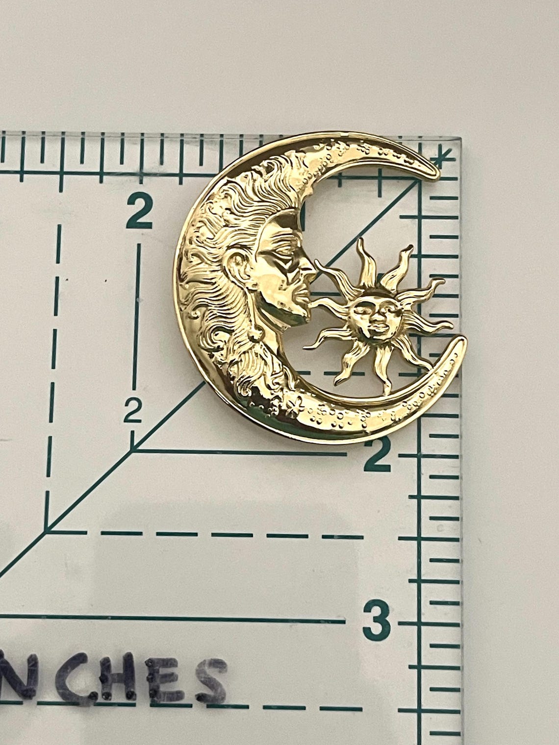 Vintage Style Gold Metal Sun and Moon Brooch Pin Jewelry WQ54 - Etsy