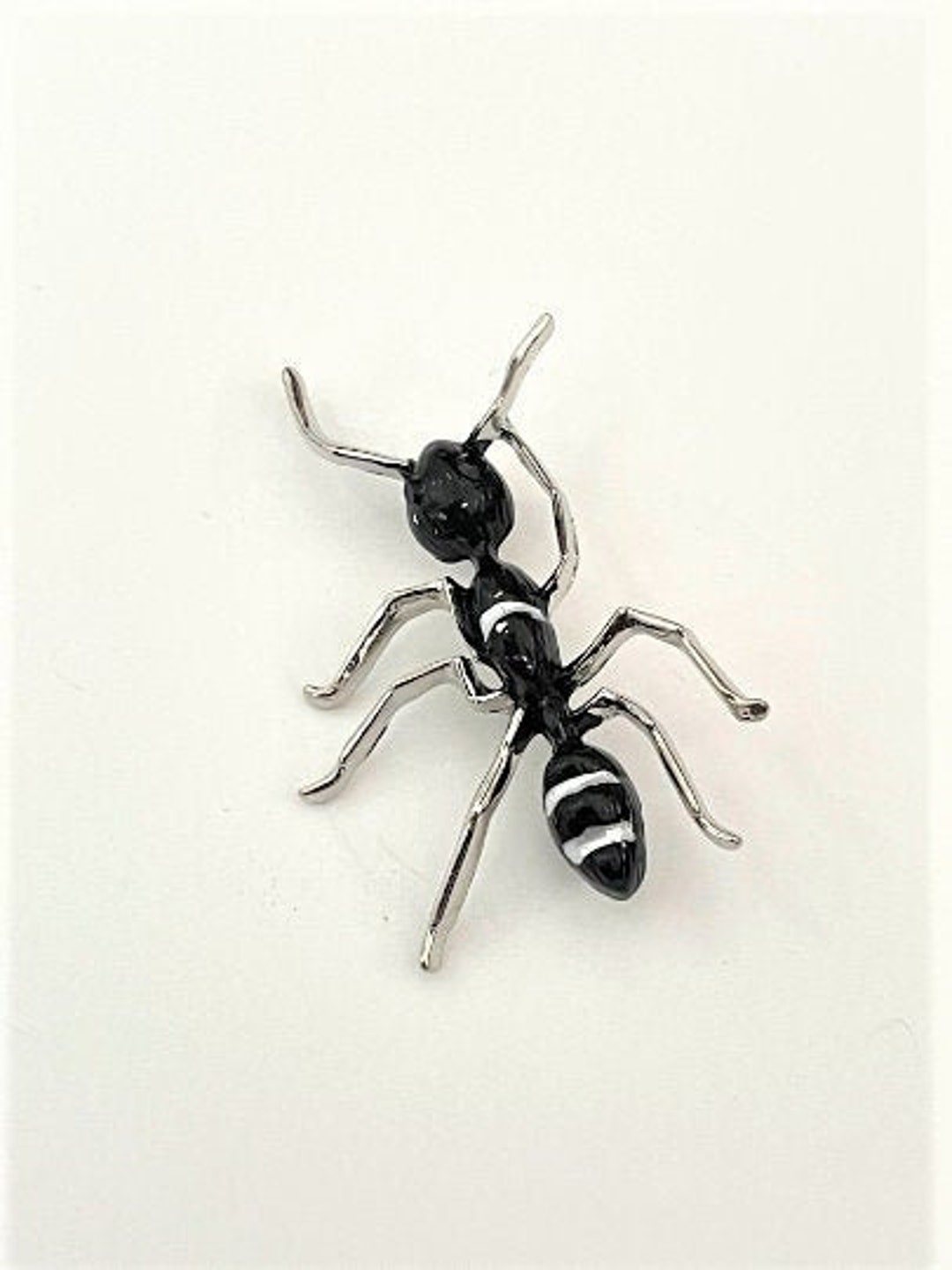 Black and White Ant Brooch Pin Enamel Jewelry Halloween Brooch Jewelry ...