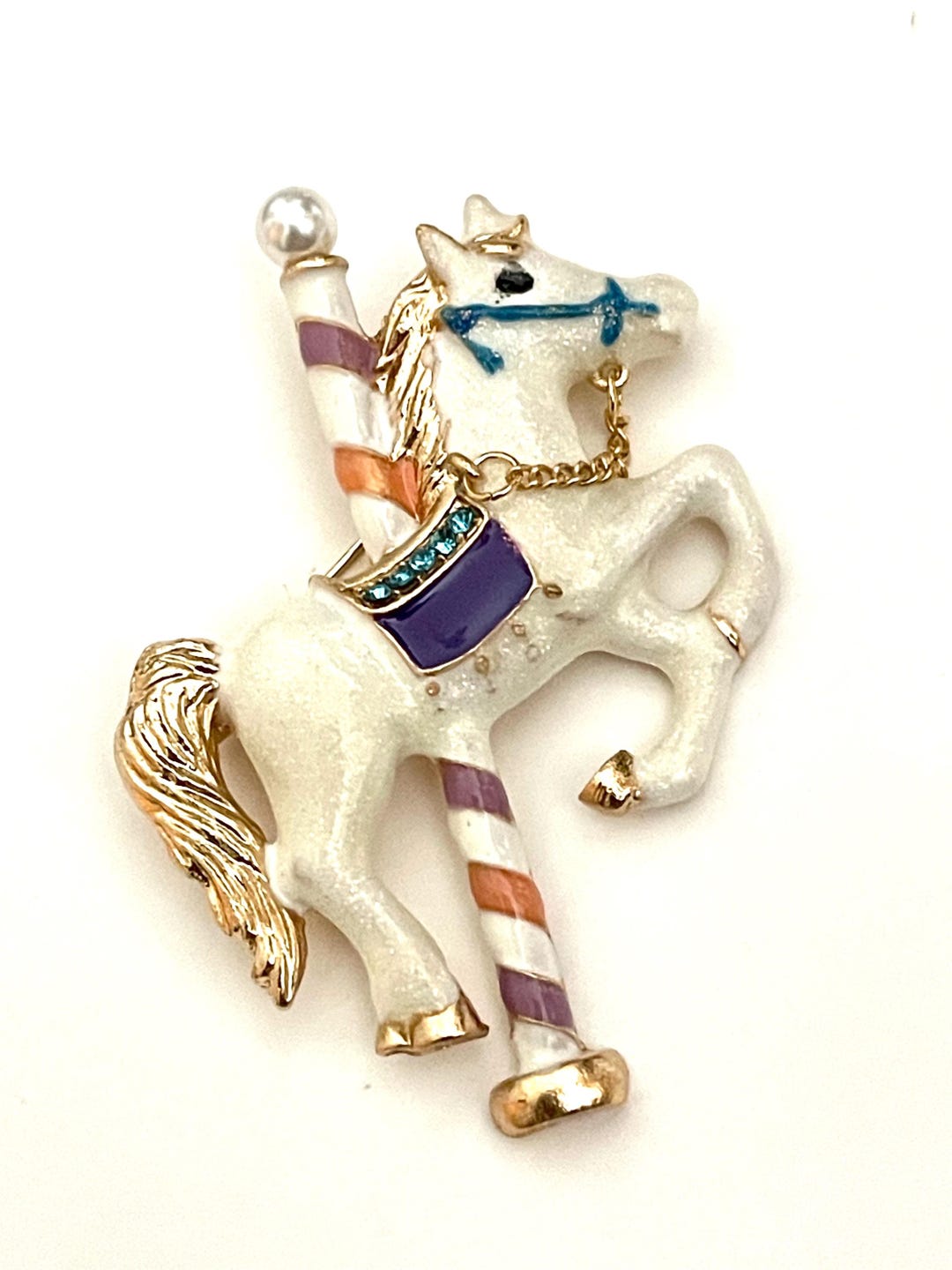 White Horse in Carousel Brooch Pin Jewelry QS80 - Etsy