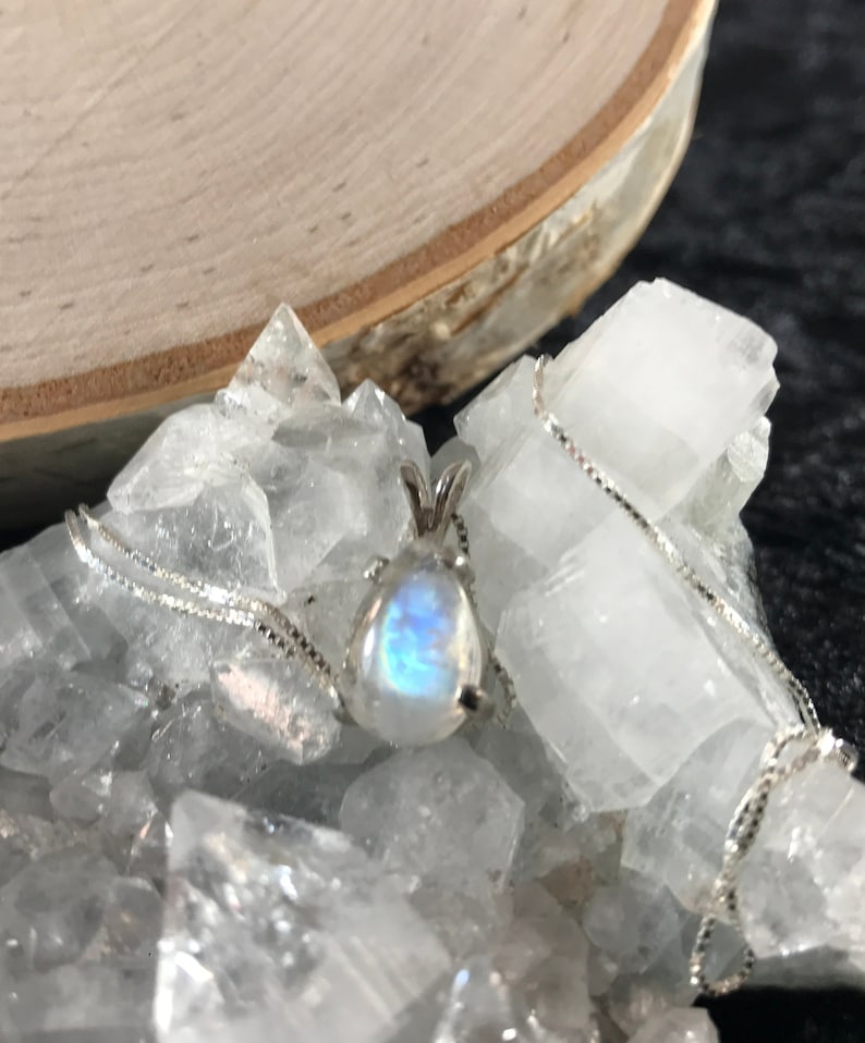 Rainbow Moonstone Pendant Dainty Blue Moonstone Necklace - Etsy