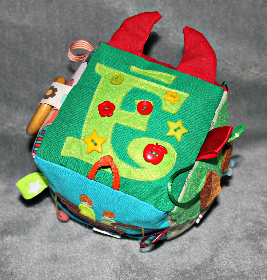 CUSTOMISED Activity Cube, Sensory Play for Babies and Toddlers - Etsy