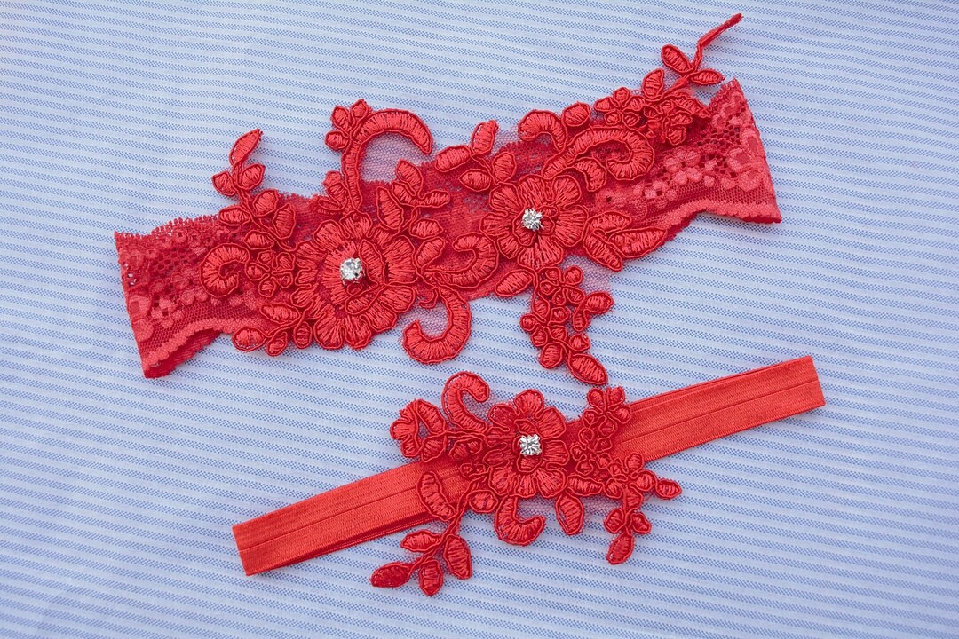 Red Wedding Garter Bridal Garter Red Lace Garter Set - Etsy