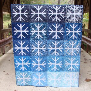 PDF Snowfall Quilt Pattern Digital Download by Slice of Pi Quilts ...