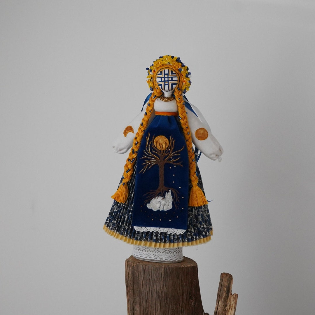 A Sunny Hare Handmade Ukrainian Doll Motanka Ethnic Folkloric ...