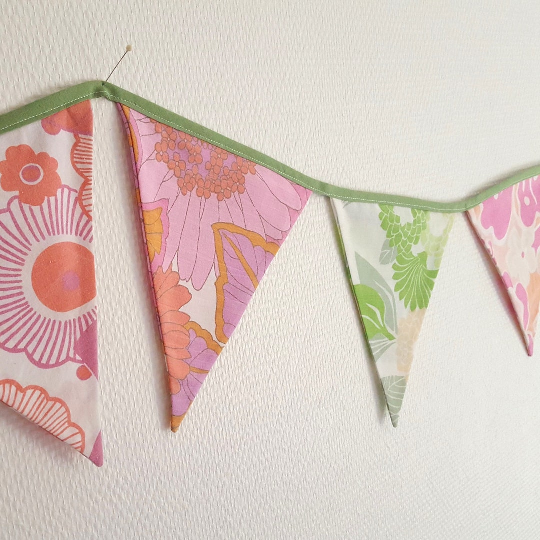 Authentic Vintage Floral Fabric Bunting - Etsy