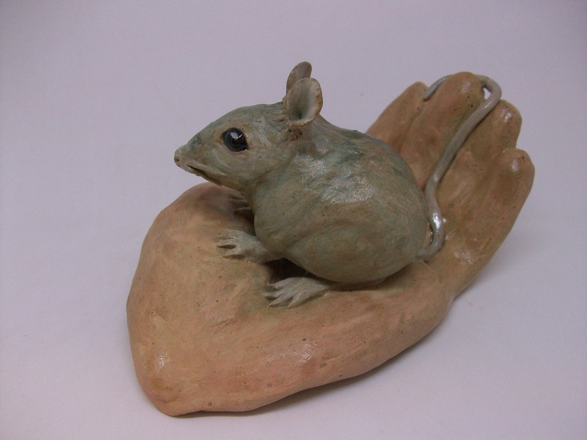 Cute Handmade Ceramic Mouse Sitting in Hand Pottery Mouse - Etsy