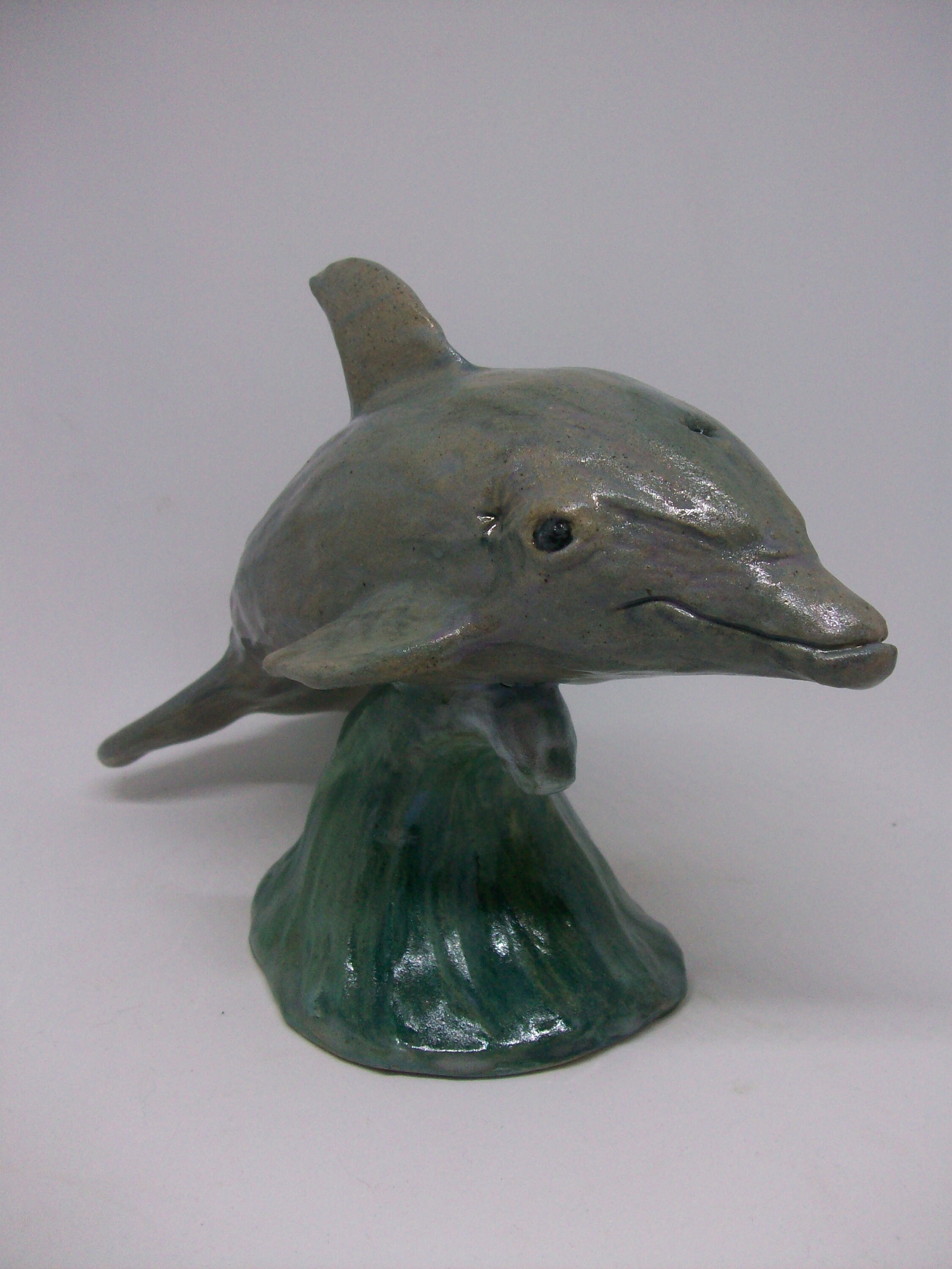 Handmade ceramic pottery hand-painted dolphin ornament on - Etsy Nederland