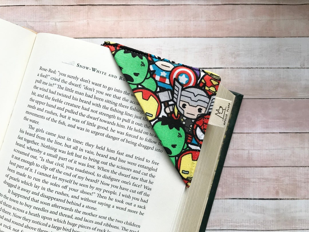 Marvel Bookmark, Disney Book Corner, Heros Bookmark, Fabric Corner ...