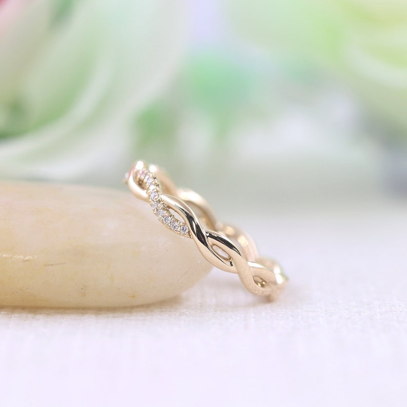 14K Diamond Twisted Wedding Band / Diamond Ring / Twisted Band - Etsy