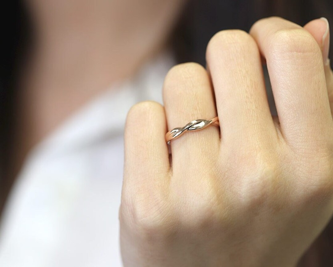 14K Gold Twisted Wedding Band / Twisted Band / Plain Band / Wedding ...