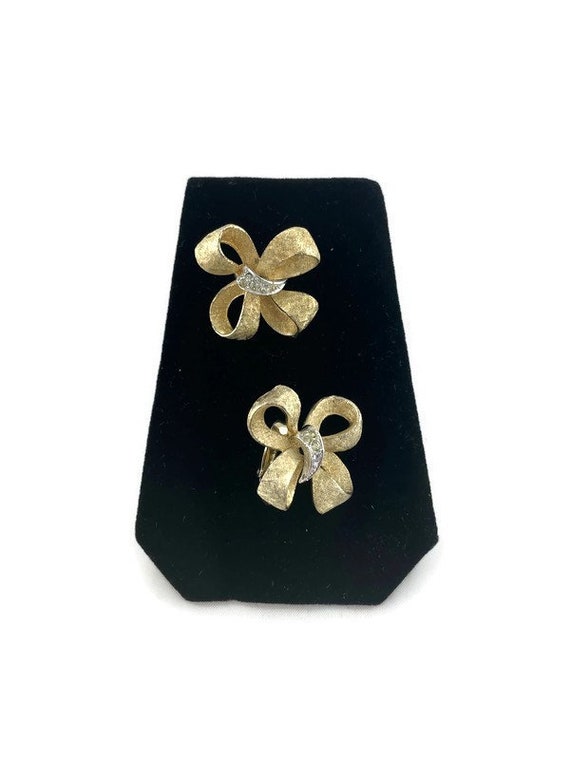 Coro jewelry clip earrings store