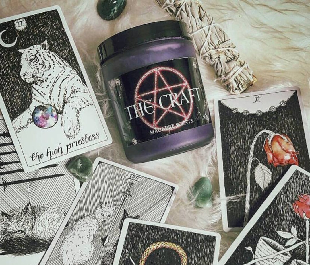 The Craft / Vela en tarro de vidrio de cera de soya de 9 onzas / Somos ...
