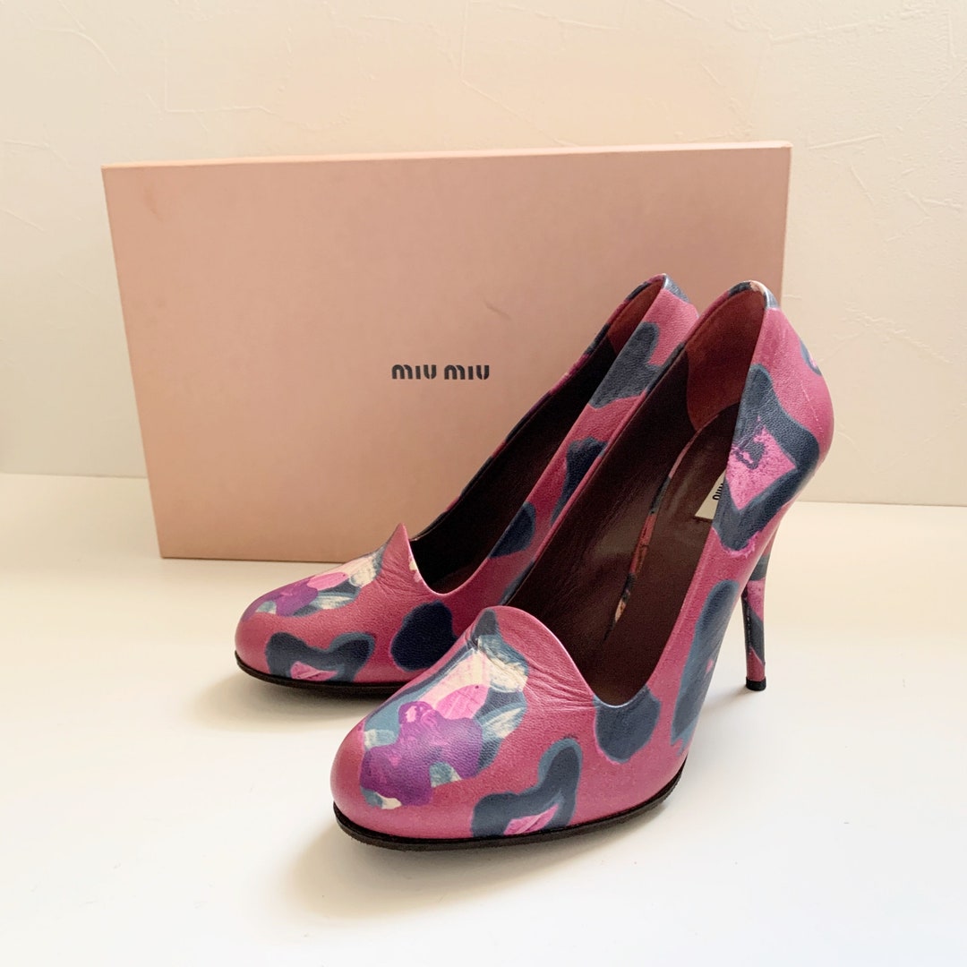 Miu Miu Art Paint Print Leather Pumps - Etsy