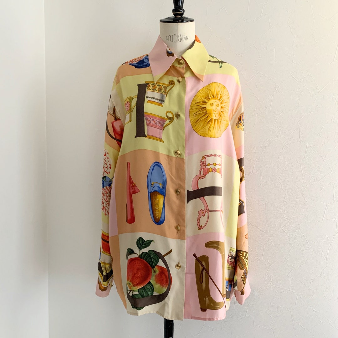 GUCCI for Tom Ford 1994 Vintage Logo Butterfly Fish Fruit Multi Print ...